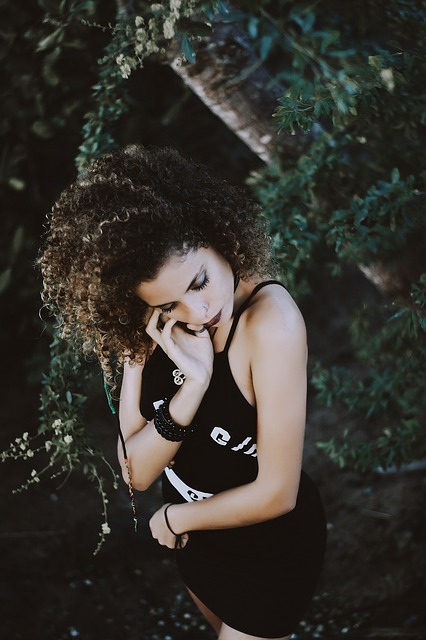 Comment les magazines pour adolescents affectent-ils la mode ...