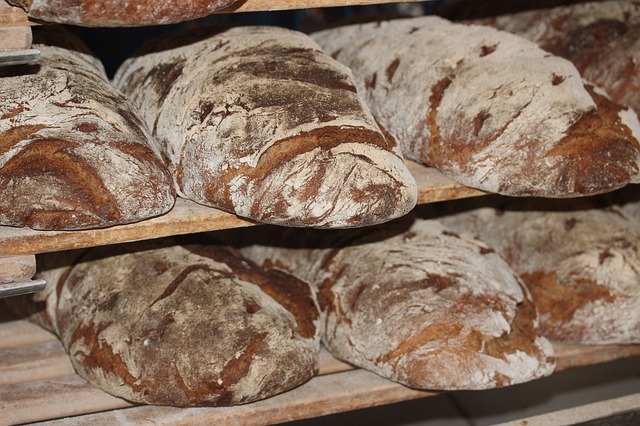 Quatre types de pain artisanal - Fiche pratique sur Lavise.fr